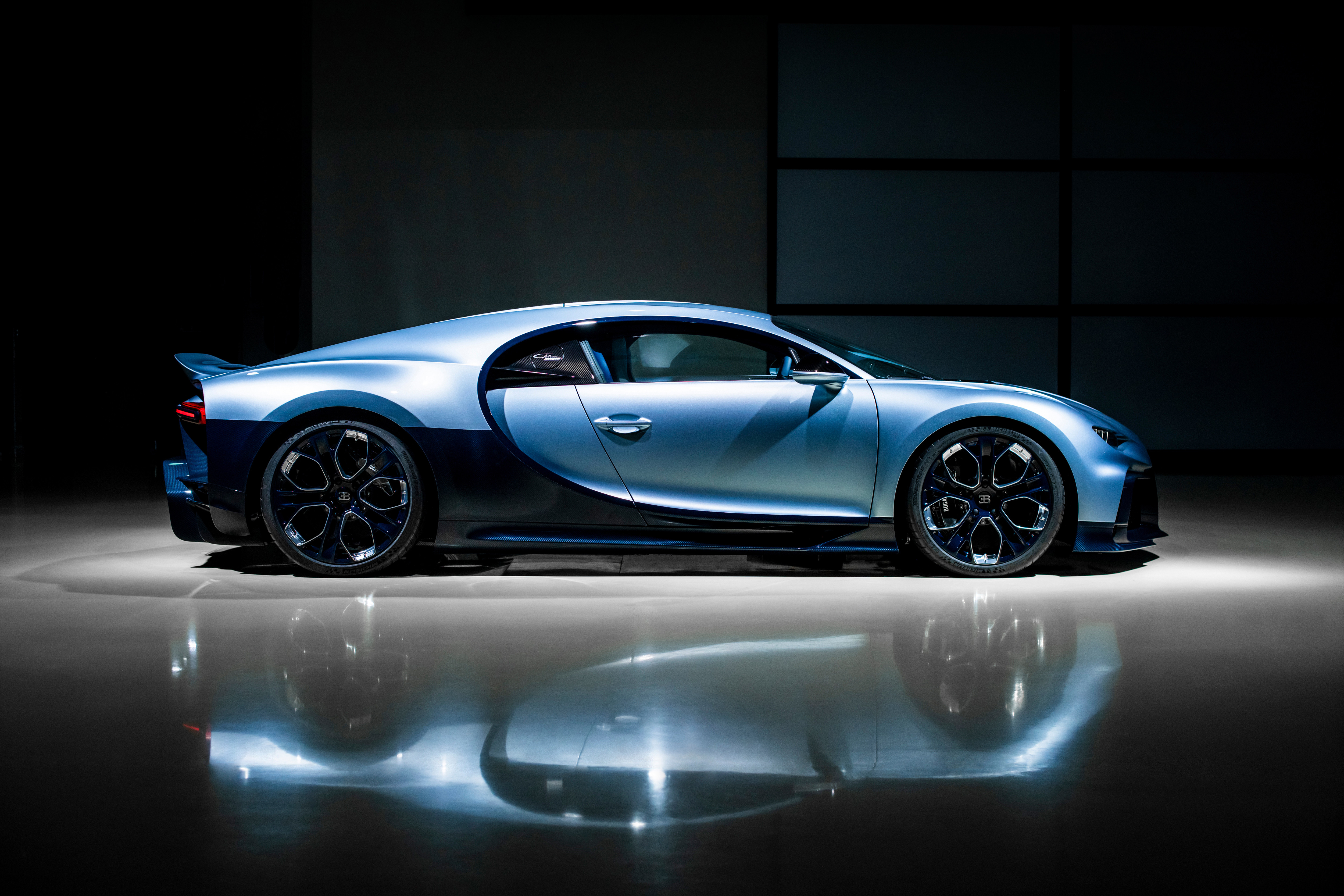 Bugatti With Custom Rims What Is The Bugatti La Voiture Noire? | The
